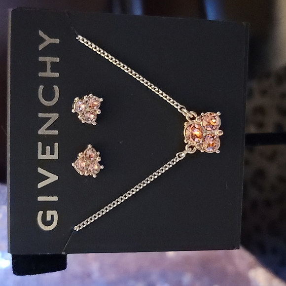 Givenchy | Jewelry | Nwt Givenchy Gold Tone And Pink Gem Necklace And ...